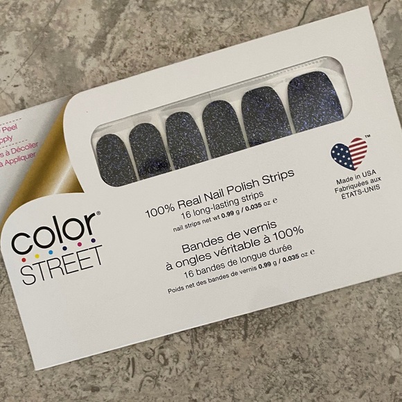 Living The Gleam Color Street